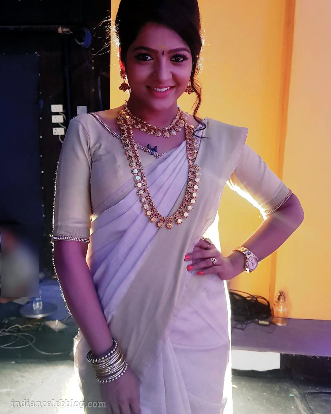 Chithra VJ tamil tv celeb CTS1 16 hot photo – indiancelebblog
