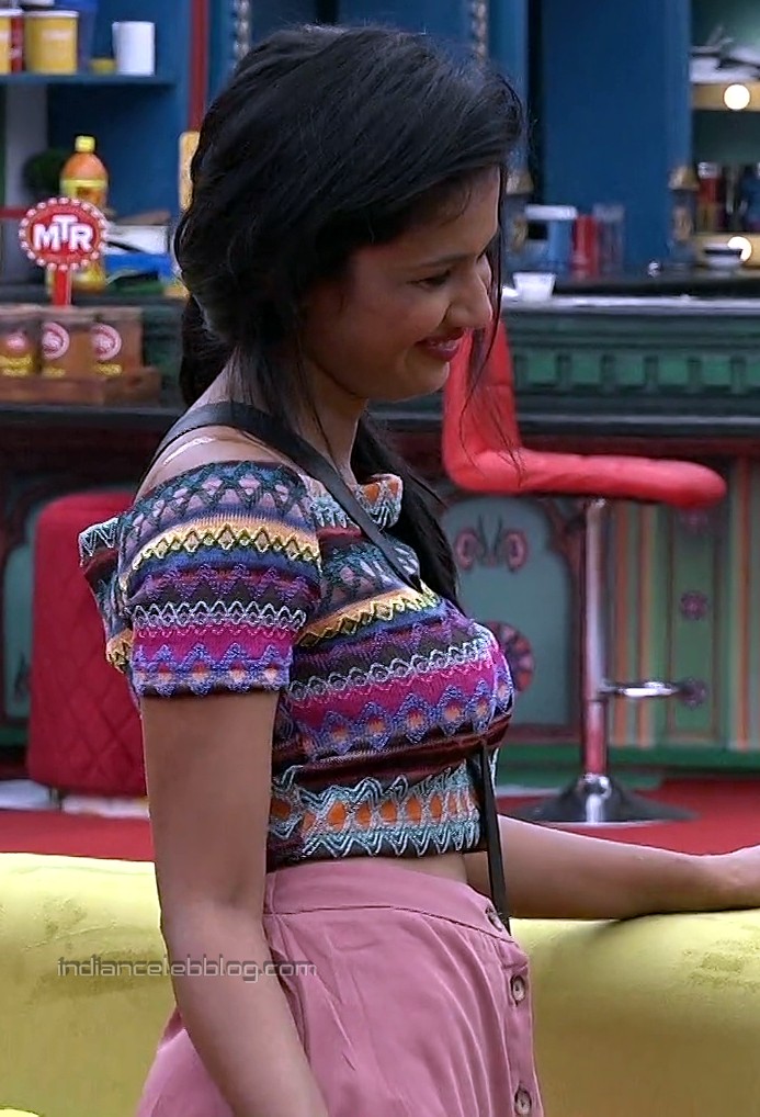 Ariyana glory tv anchor bigg boss telugu 4 S2 12 hot pics – indiancelebblog