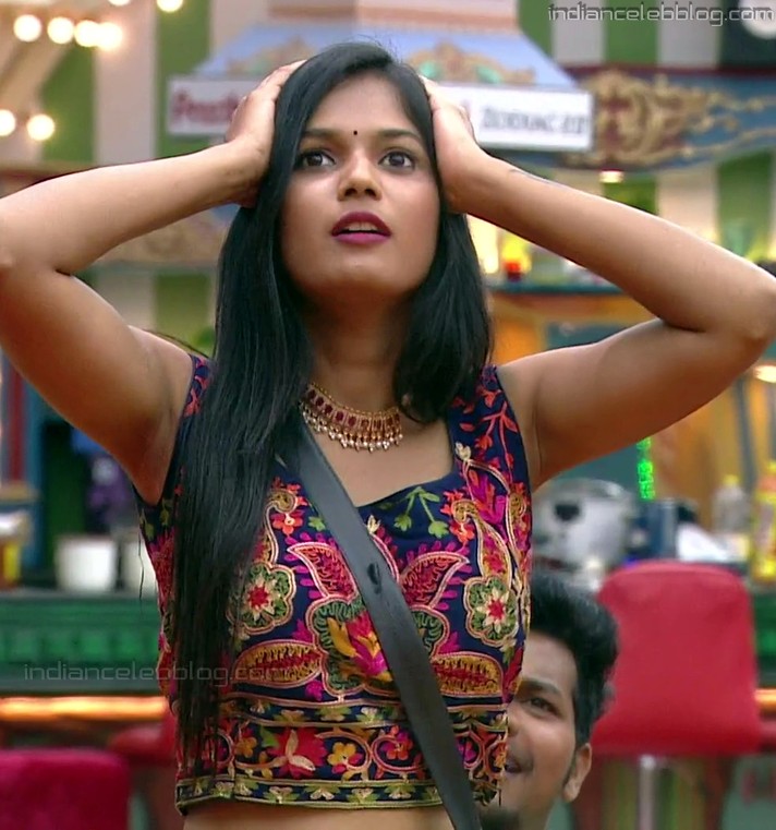 Ariyana glory telugu tv anchor bigg boss 4 S7 25 hd caps – indiancelebblog