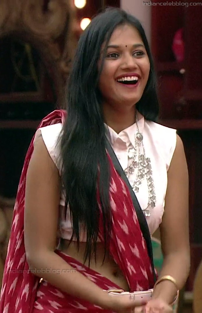 Ariyana glory telugu tv anchor bigg boss 4 S7 7 hot navel pics ...