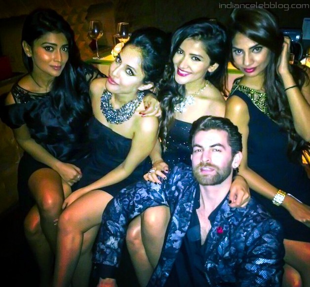 Priya banerjee bollywood actress T2 15 hot party pics – indiancelebblog