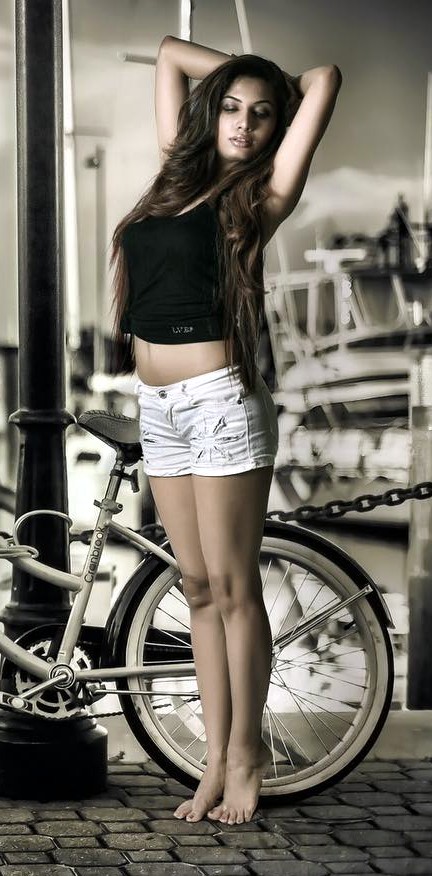 Avani modi calendar girls actress t1 7 hot legs photo – indiancelebblog.com