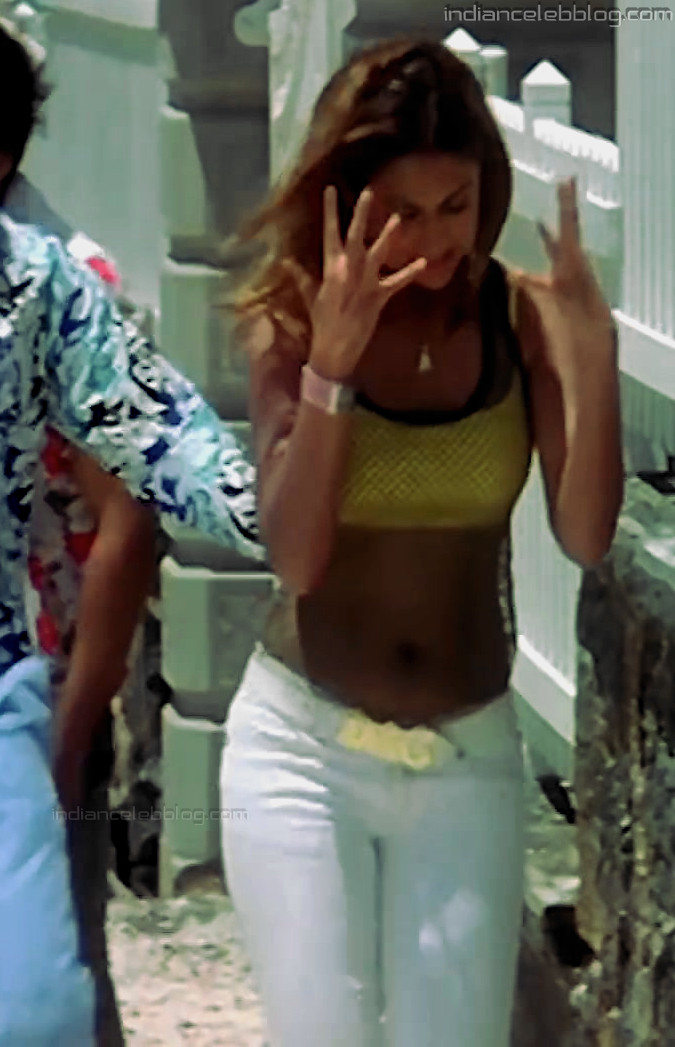 Amrita arora bollywood team the force 17 hot navel pics – indiancelebblog