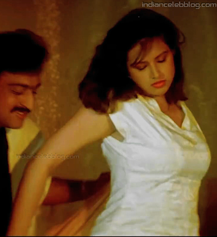 Richa sharma bollywood sadak chhap 13 hot hd caps – indiancelebblog