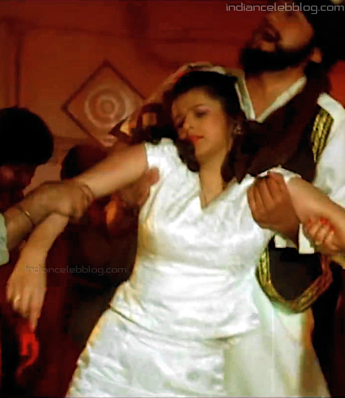 Richa sharma bollywood sadak chhap 20 hot armpits hd caps – indiancelebblog