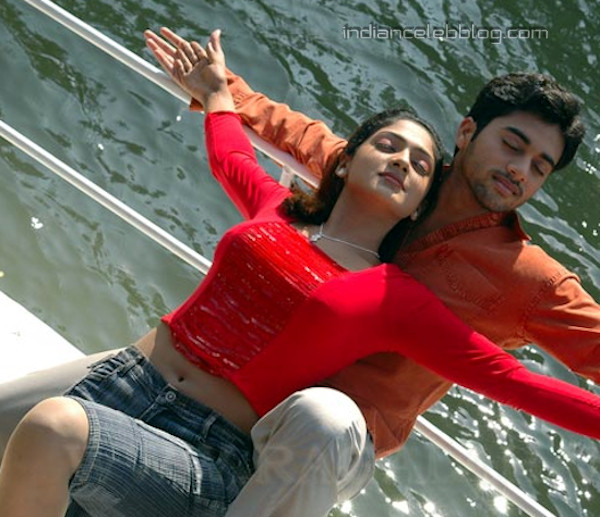 Sheela navdeep seethakoka chiluka 18 hot navel stills – indiancelebblog