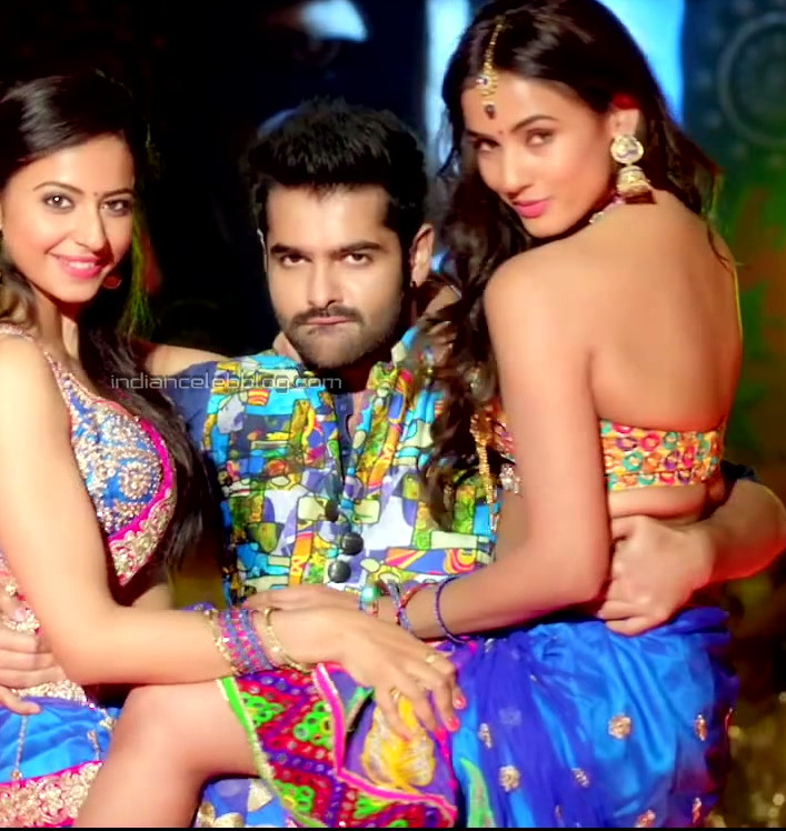 Sonal chauhan telugu pandaga chesko 8 hot hd caps – indiancelebblog