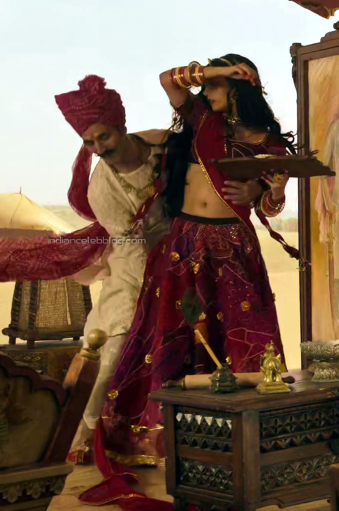 Manushi chhillar samrat prithviraj s1 24 hot lehenga navel hd caps – indiancelebblog