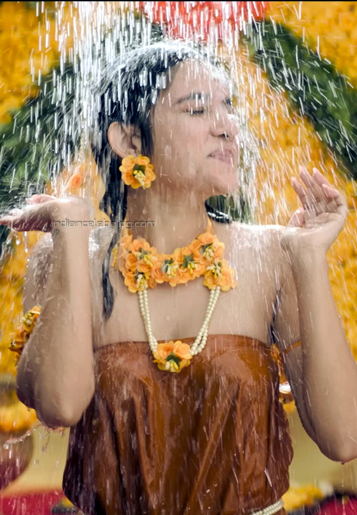 Shirley setia krishna vrinda telugu 9 naga shaurya hot hd stills ...