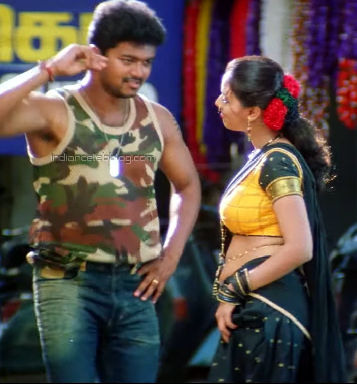 Tejashree madhurey tamil movie 18 vijay hot saree hd caps – indiancelebblog