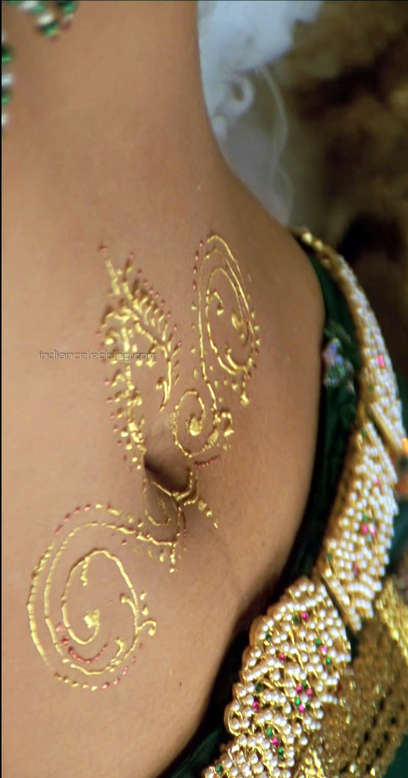 Navneet kaur ntr yamadonga 13 hot navel play hd caps – indiancelebblog