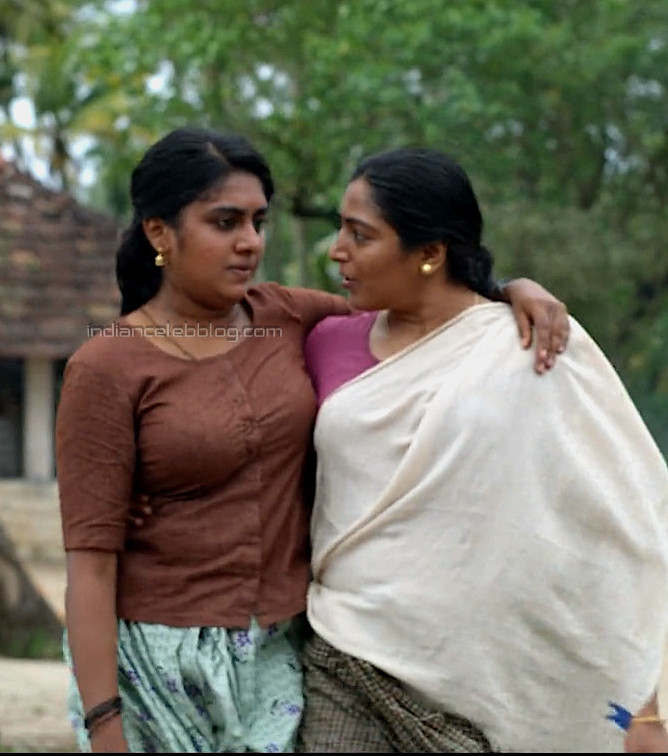 Nimisha sajayan mallu thekkan thallu 4 hot busty hd stills ...