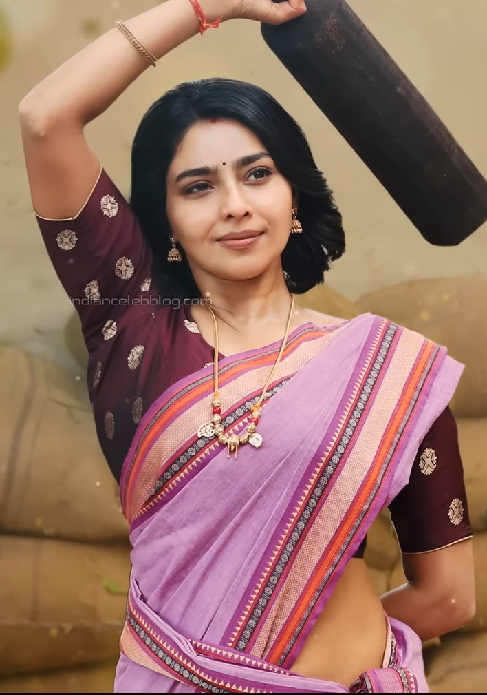 Aishwarya lekshmi gatta kusthi 7 hot saree midriff hd caps ...