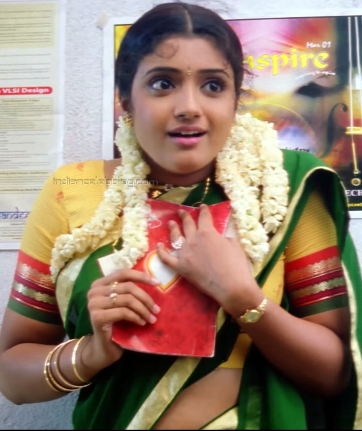 Renuka menon dass tamil film 3 hot half saree hd caps – indiancelebblog