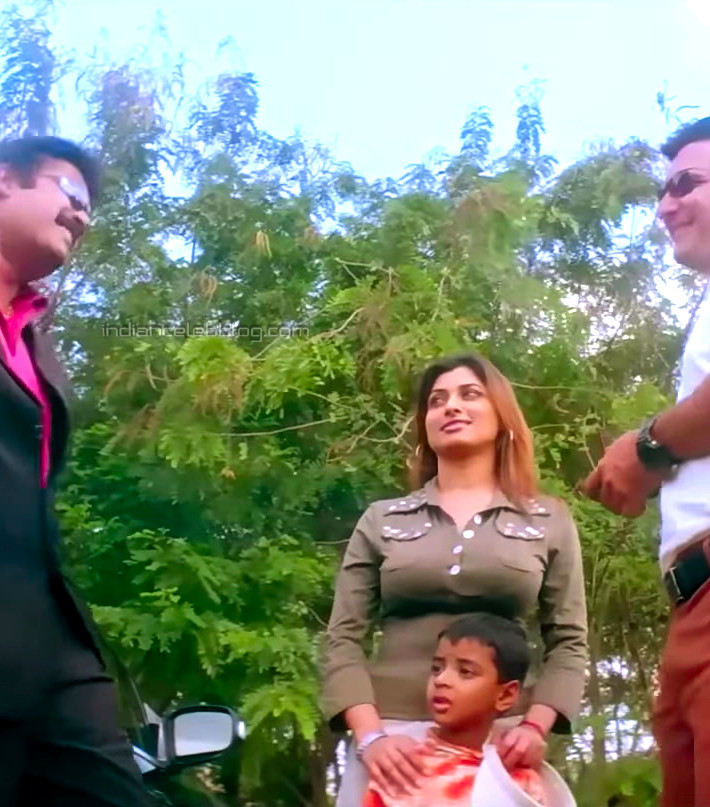 Malavika thiruttu payale 15 hot busty hd stills – indiancelebblog