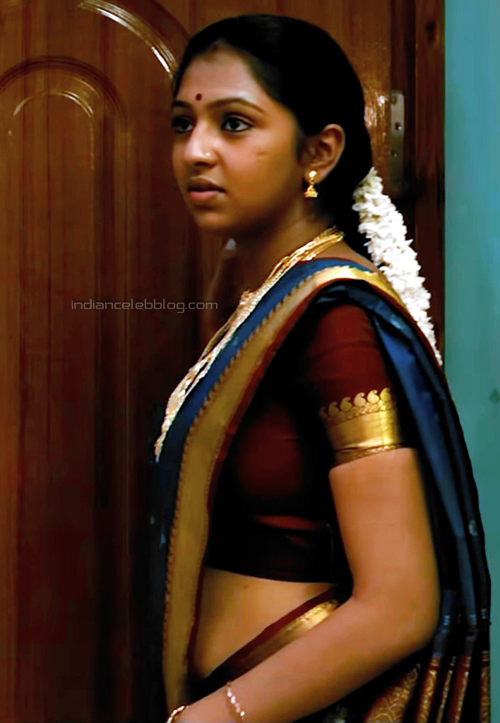 Lakshmi menon komban 3 karthi hot saree hd caps – indiancelebblog