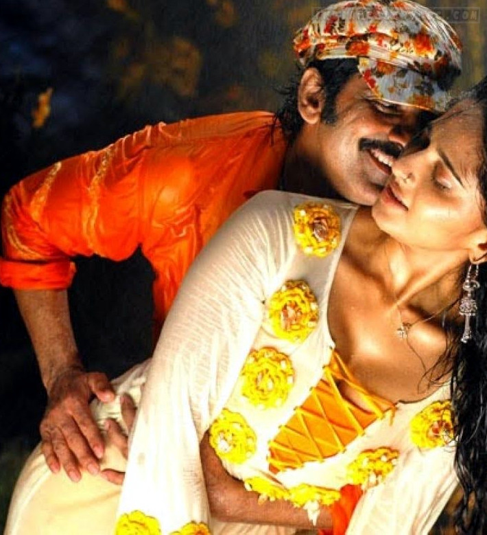 Anushka shetty ravi teja baladoor 10 hot romance hd photo – indiancelebblog
