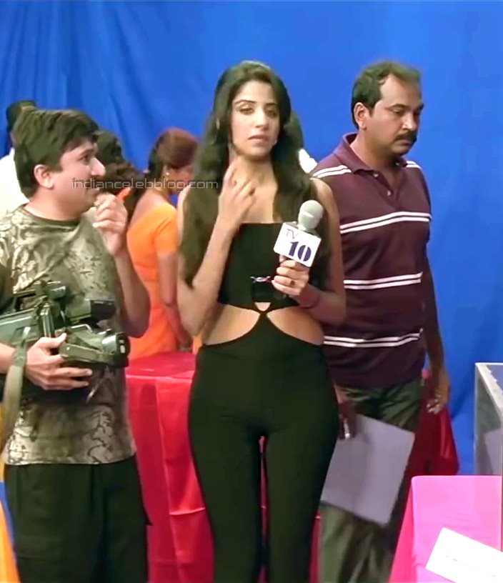 South Indian Actress Wcaps1x11 Aunty Uncle Nandagopal Indiancelebblog