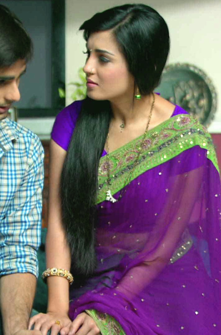Hindi tv actress scm3x15 shiny doshi saraswatichandra saree ...