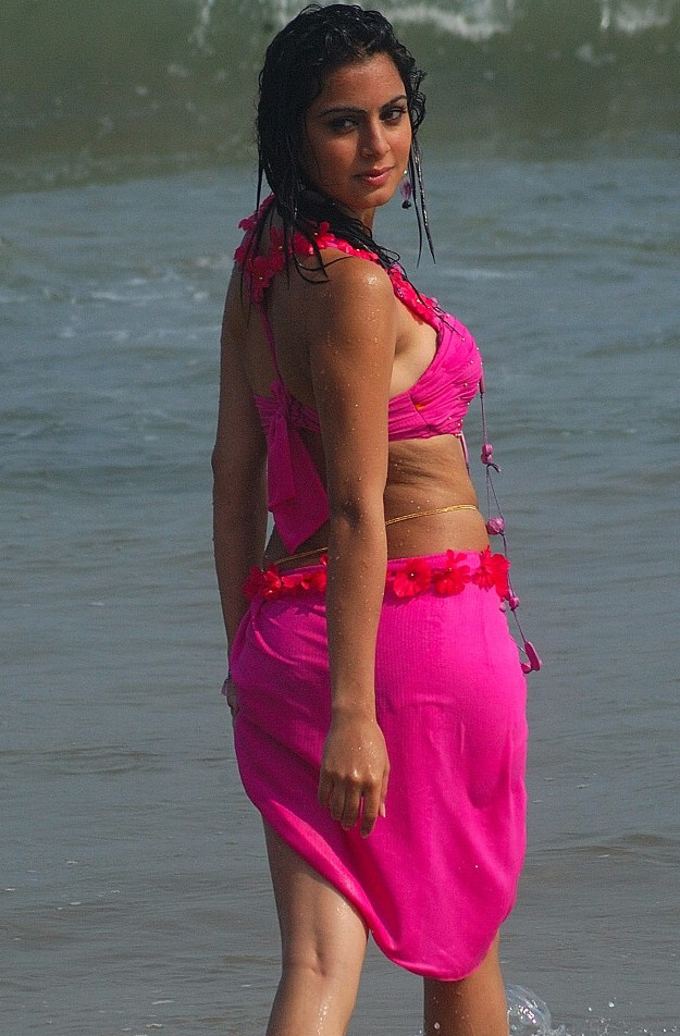 Shraddha arya ms2x19 godava telugu movie hd stills – indiancelebblog