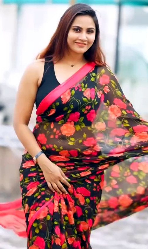 Myna nandhini tamil tv actress 7 saree navel photo shoot – indiancelebblog
