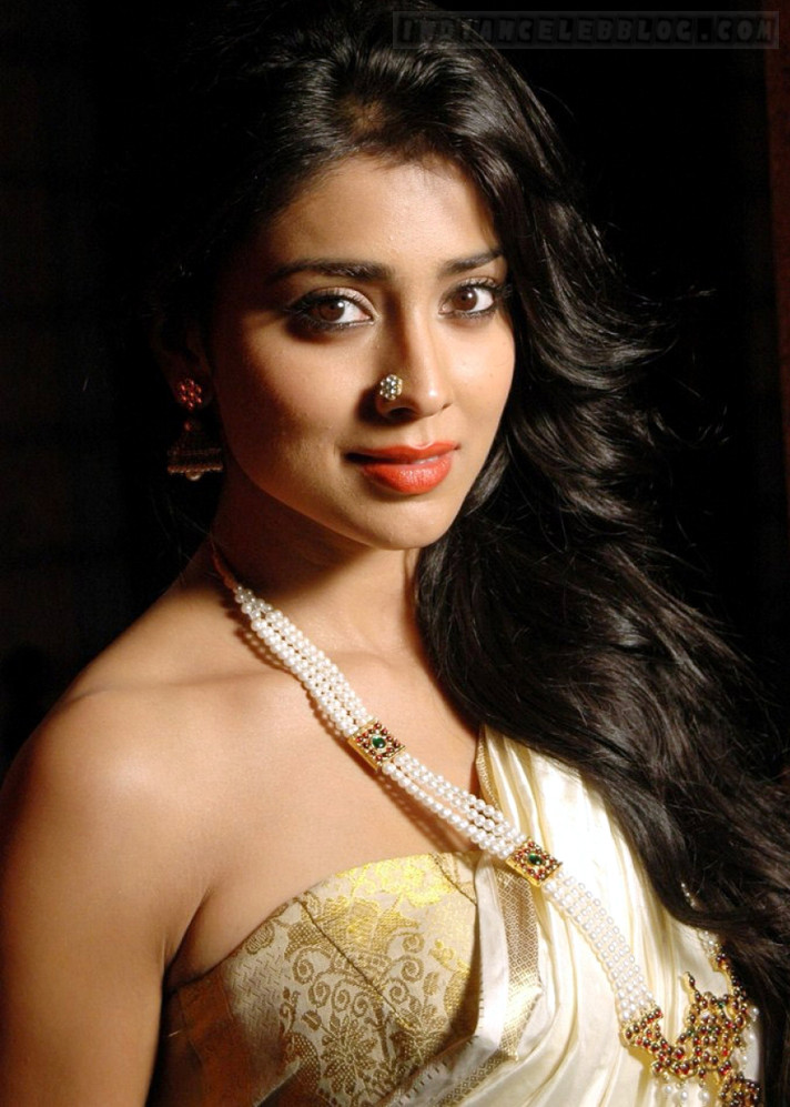 Shriya saran chandra movie s1x19 kannada film hd stills – indiancelebblog
