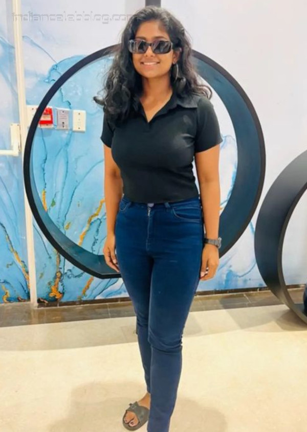 Bhoomika shetty kannada tv actress w1x11 busty show social media – indiancelebblog