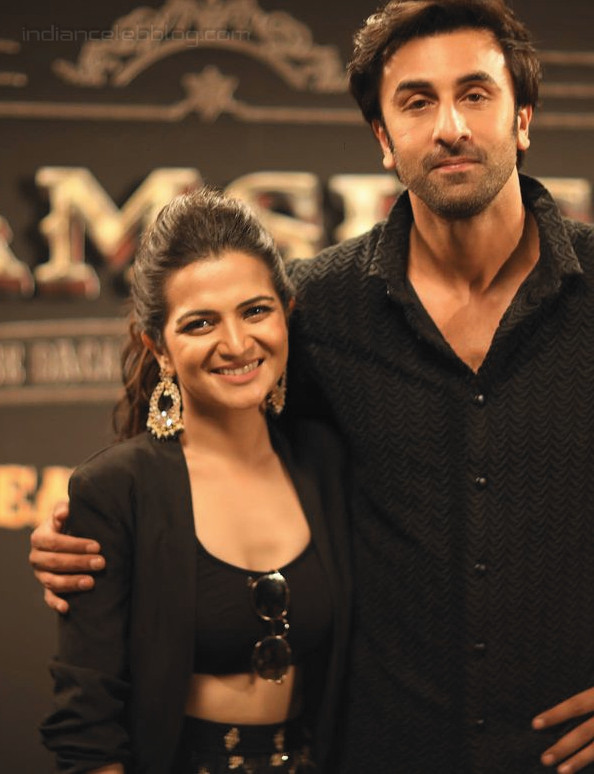 Divyadarshini dd tamil tv anchor wm1x20 ranbir kapoor social media ...