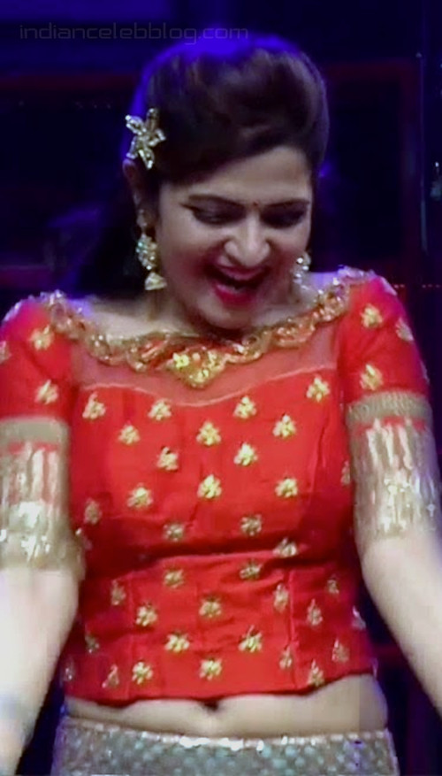 Divyadarshini dd tamil tv anchor wm1x4 navel tv show hd caps ...