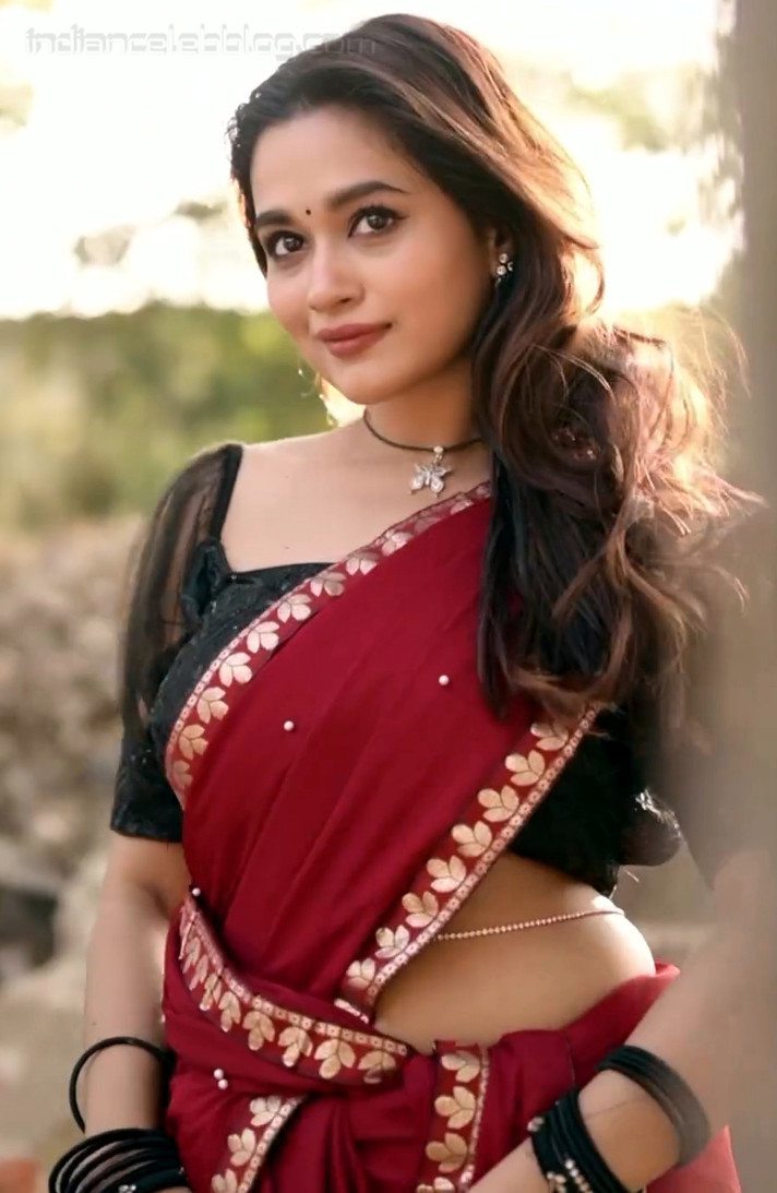 Kavya arivumani s4x11 hot saree midriff photo shoot – indiancelebblog