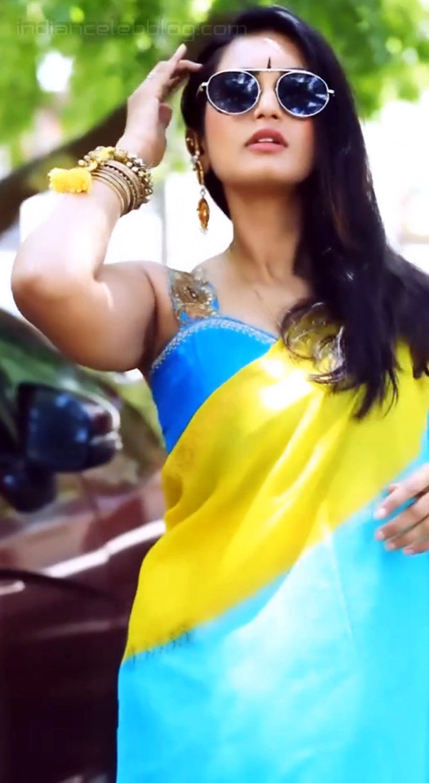 Kavya shastry sc1x18 tamil television actress saree – indiancelebblog