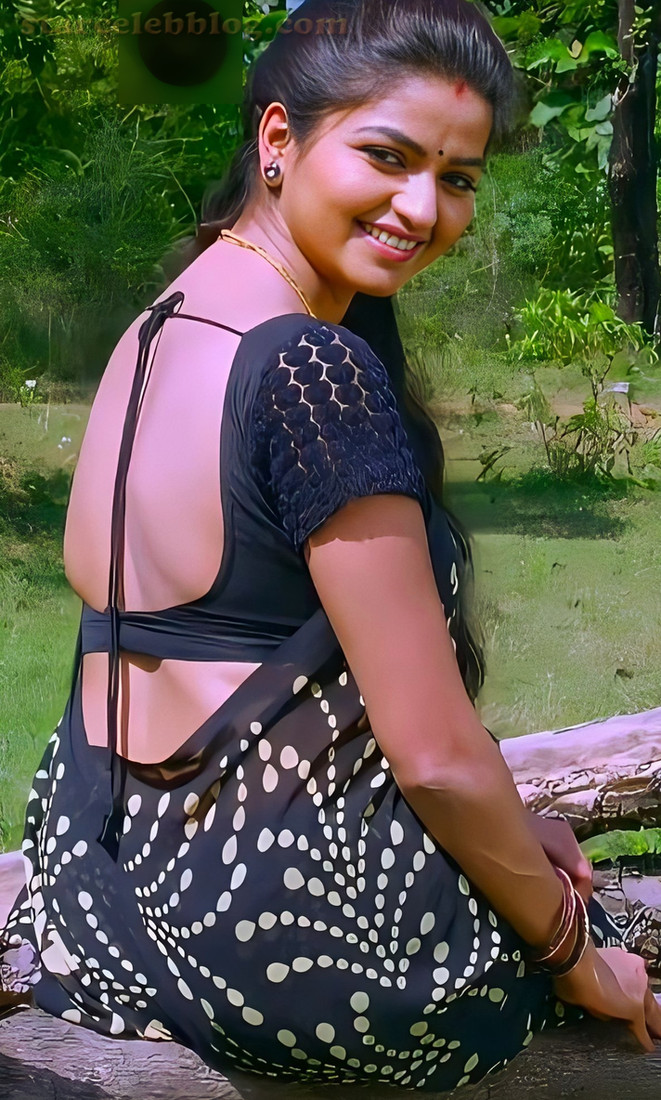 Nitya ram m1x15 backless blouse saree photo shoot – indiancelebblog