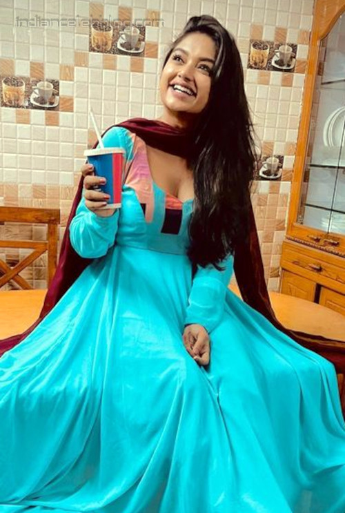 Preeti sharma tamil tv serial s2x25 churidar photo shoot – indiancelebblog