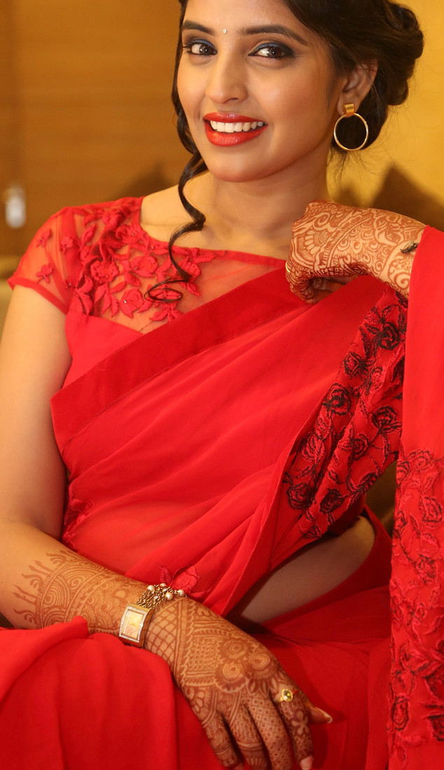 Syamala tollywood event anchor es2x2 saree – indiancelebblog