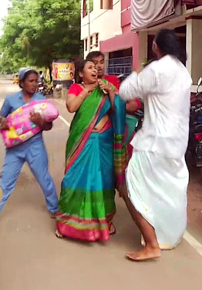 Tamil tv serial actress scm7x14 saree navel captures – indiancelebblog