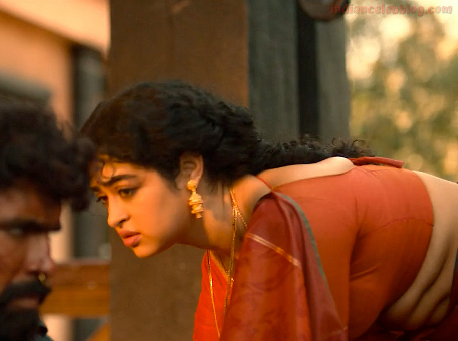 Apsara rani Racharikam 12 telugu movie hot saree hd pics – indiancelebblog