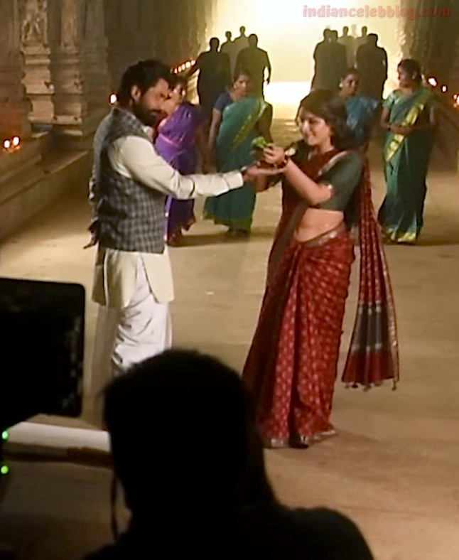 Samyuktha menon Devil Kalyan ram 11 saree navel hd caps – indiancelebblog