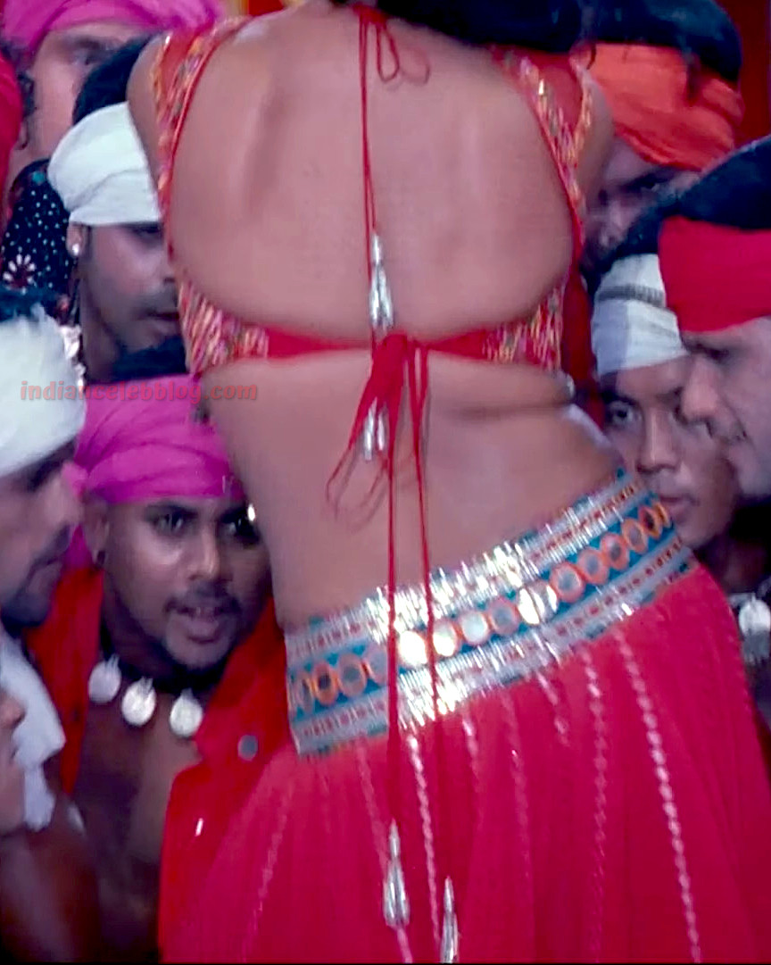 Sameera reddy Chakravyuh 6 hot backless bollywood hd captures – indiancelebblog